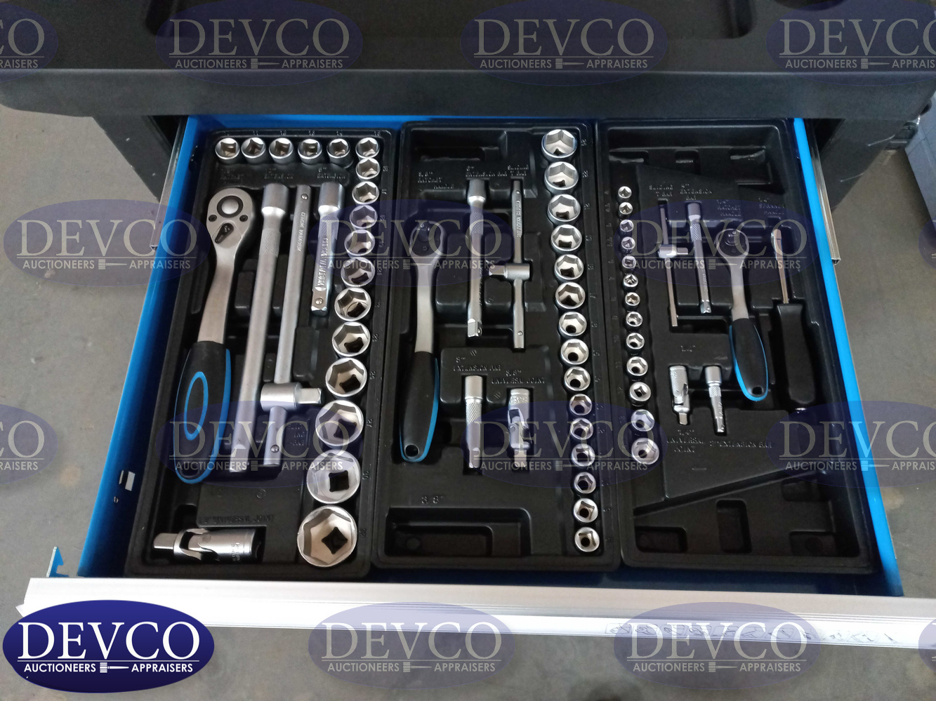 Mobile Tool Cabinet with Tools | Devco Auction