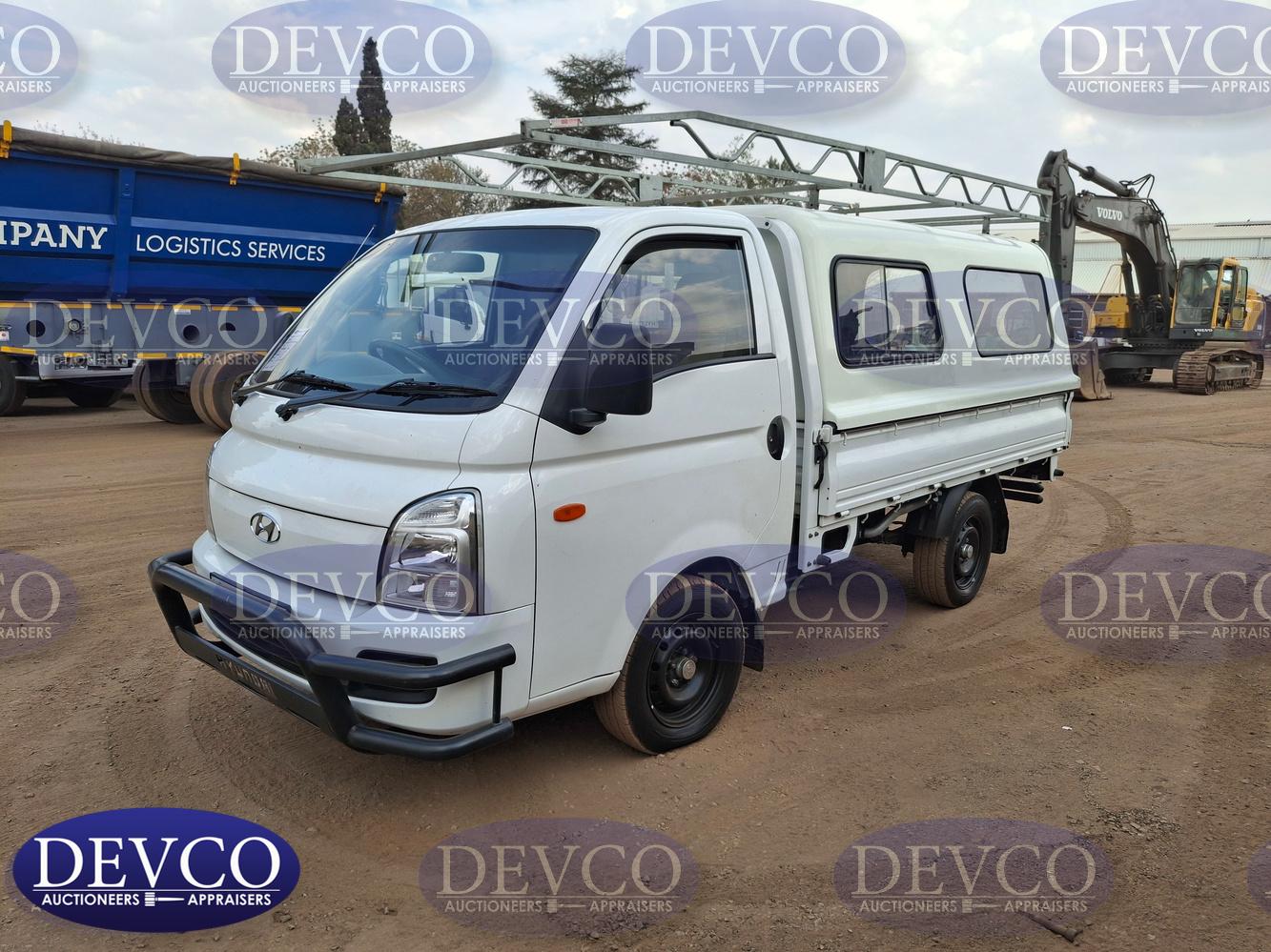2023 Hyundai H100 Bakkie with Canopy | Devco Auction