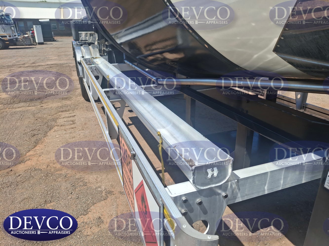 2023 Henred Fruehauf Tri Axle S/S Tanker (HFO, Bituman, Crude Oil ...