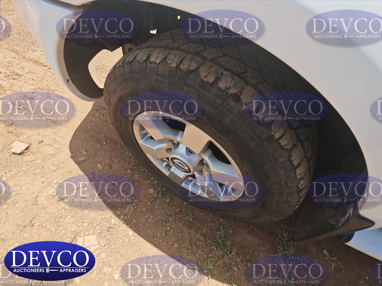 2016 Nissan NP300 2.5TDI Double Cab | Devco Auction