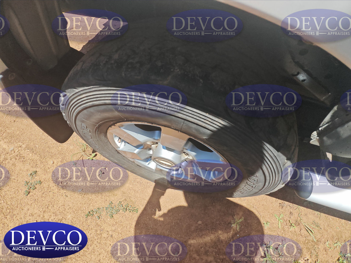2016 Nissan NP300 2.5TDI Double Cab | Devco Auction